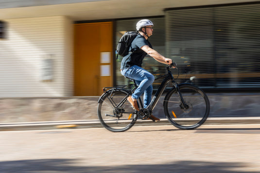 Pedal Comet Step Through 27.5'' Electric Cruiser Bike Lunar Grey – 99 Bikes