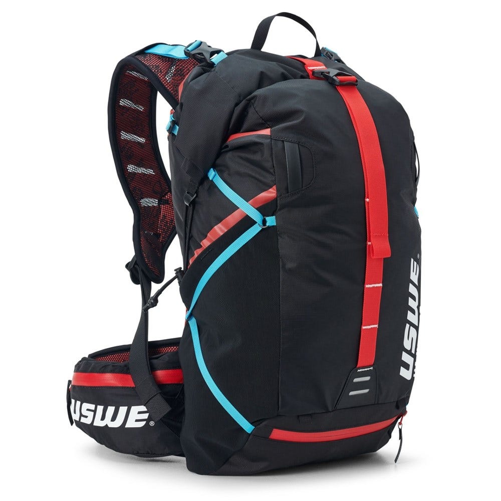 USWE 21 Hajker 24 Pack Black/Red – 99 Bikes